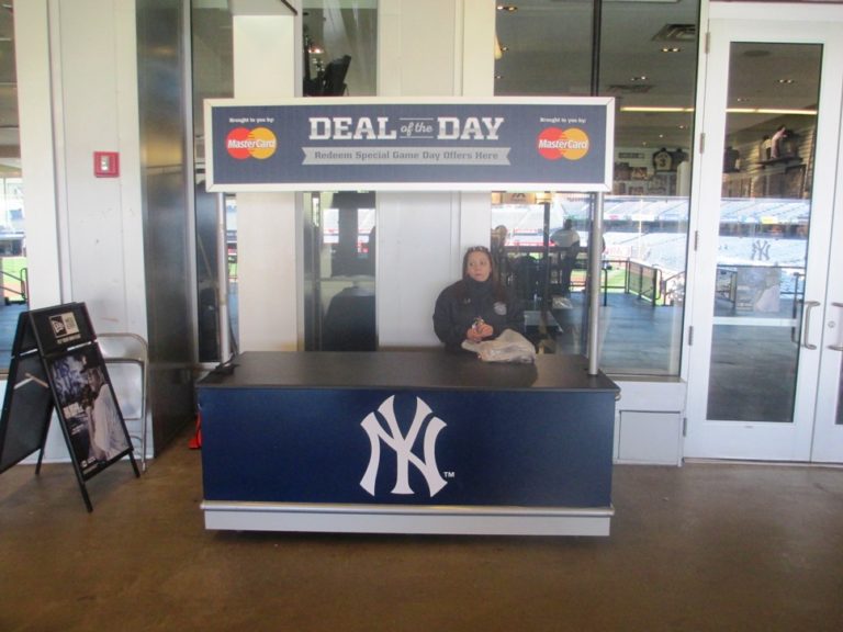 Visiting Yankee Stadium - 5 Tips For Newbies - MLB Ballpark Guides