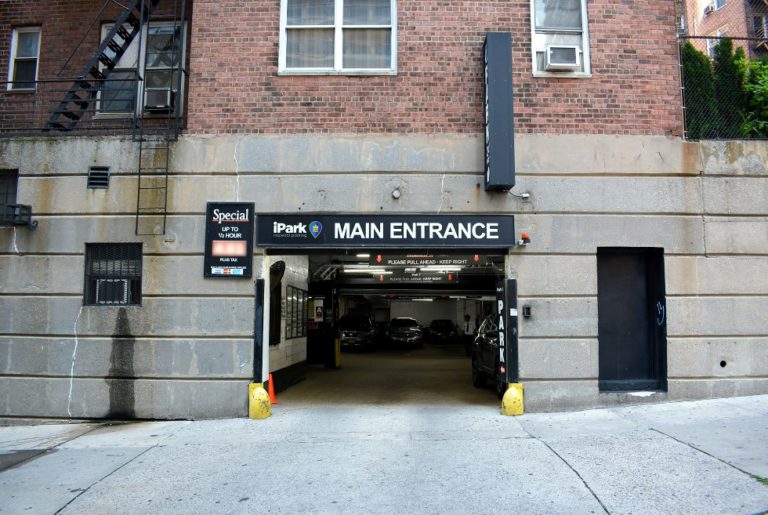 Ultimate Yankee Stadium Parking Guide: Cheap, Pre-Paid + Free Parking ...