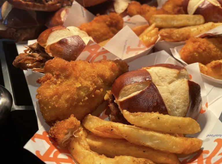 Citi Field Food Menu | Best New York Mets Eats