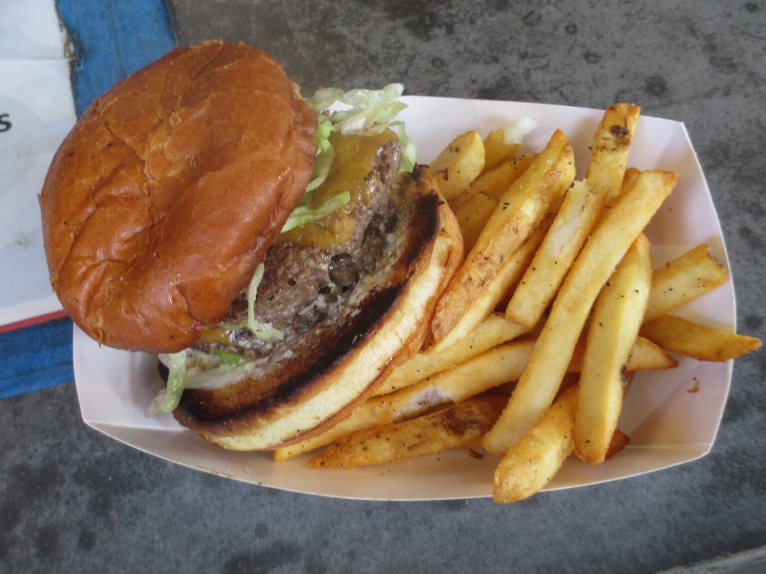 Best Target Field Food Items | Minnesota Twins - MLB Ballpark Guides